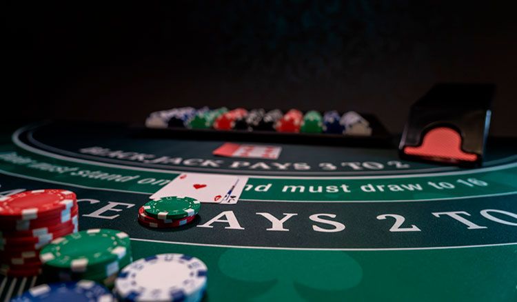 Tips for Improving Your Odds of Winning in American Blackjack
